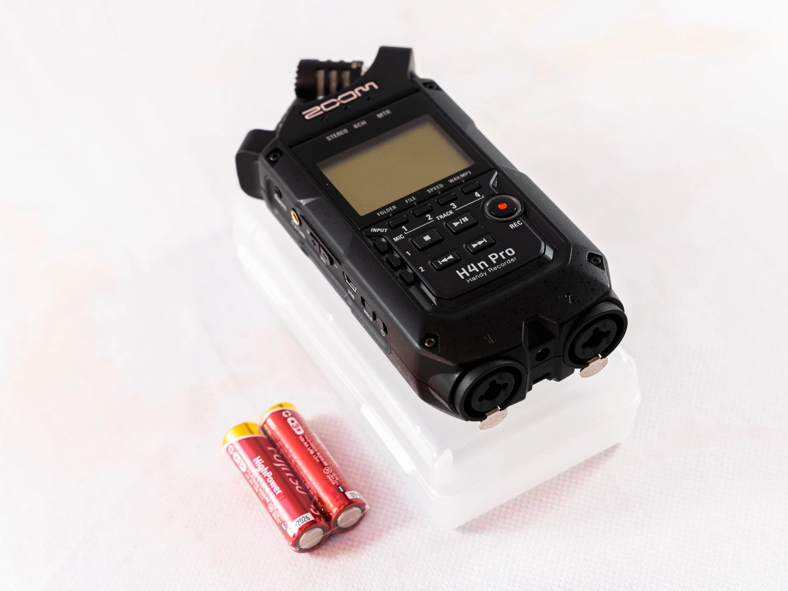 ZOOM H4 PRO AUDIO RECORDER